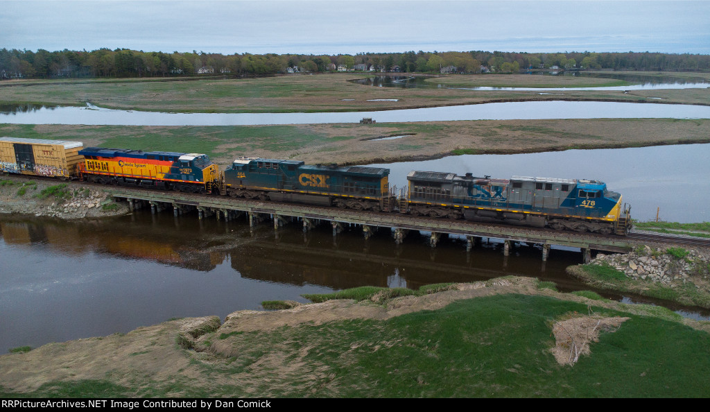 CSXT 478 Leads M427 at the Scarborough Marsh